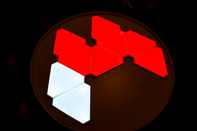 Indoor Wifi Triangle LED Lights Atmosphere Multicolor Modular Hexagon ...